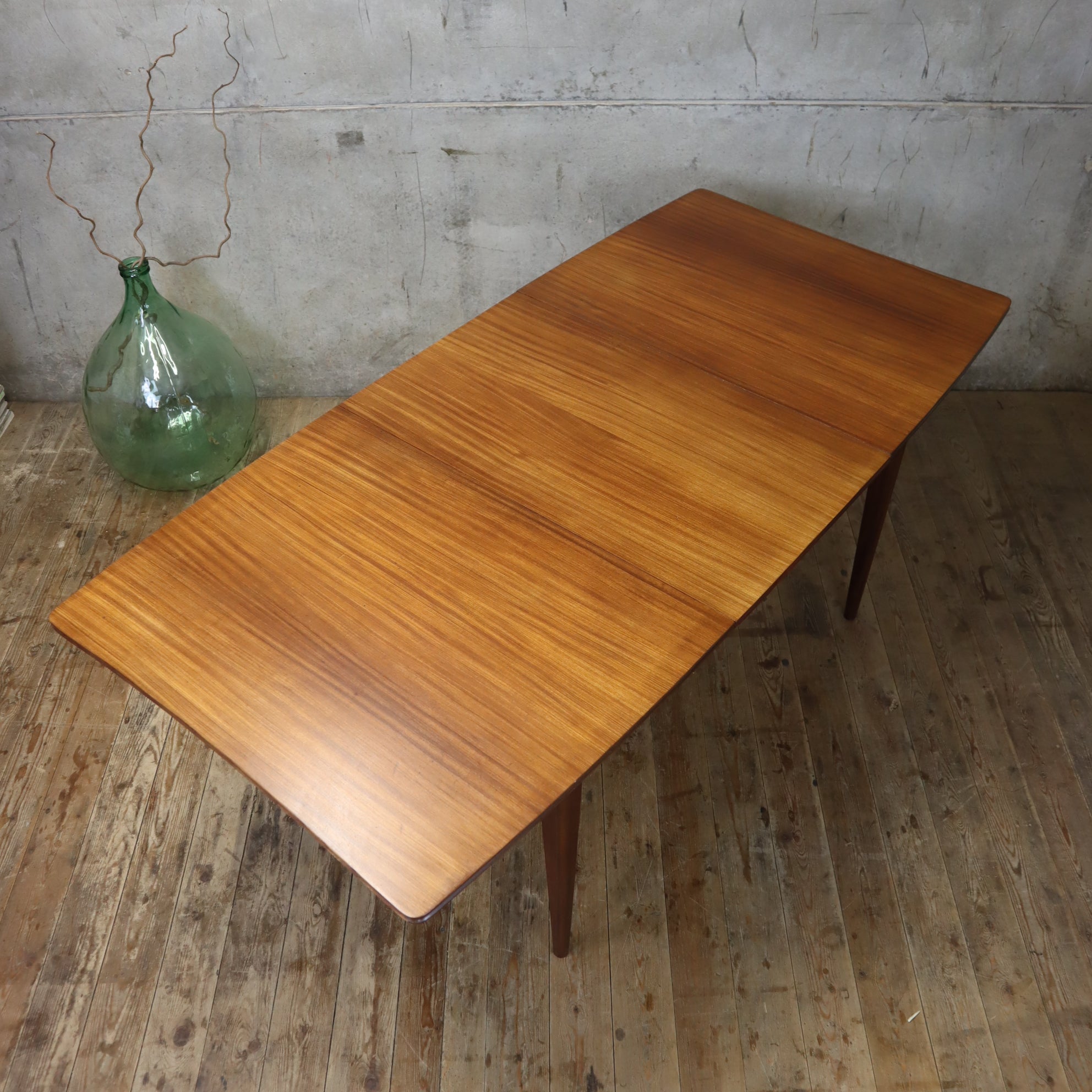 Richard Hornby Mid Century Extending Dining Table - 0206e – Mustard Vintage