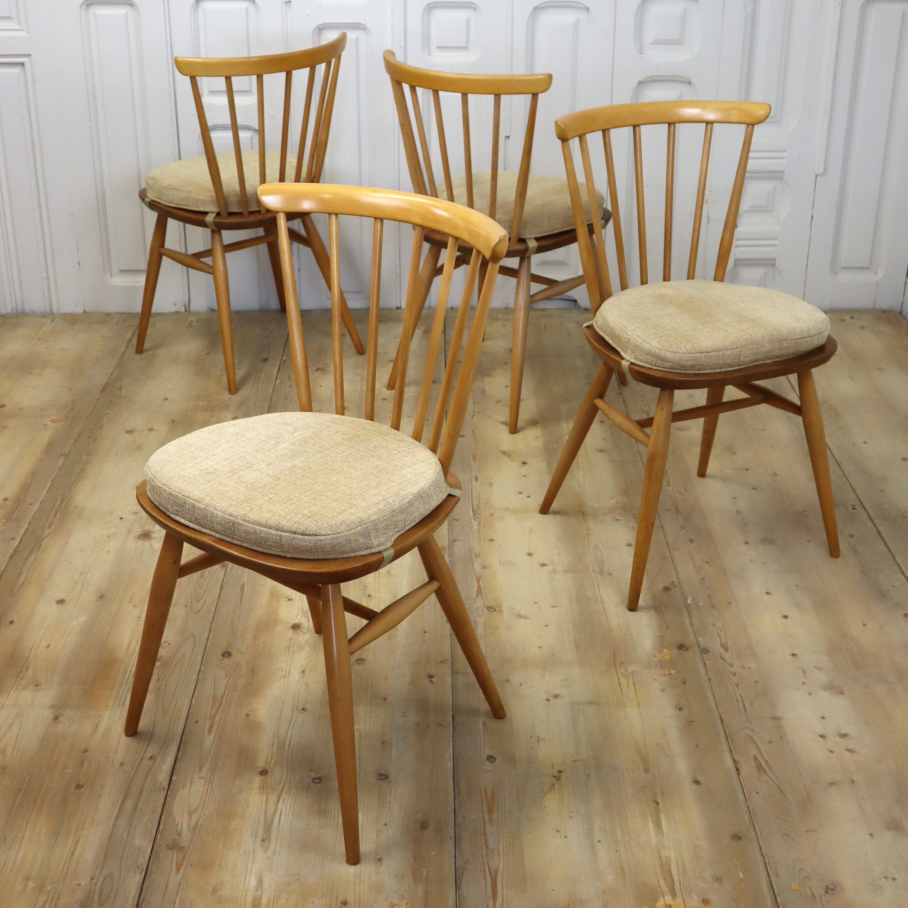 Set of Four Vintage Ercol Model 449 Bow Back Dining Chairs x4 1129a ...