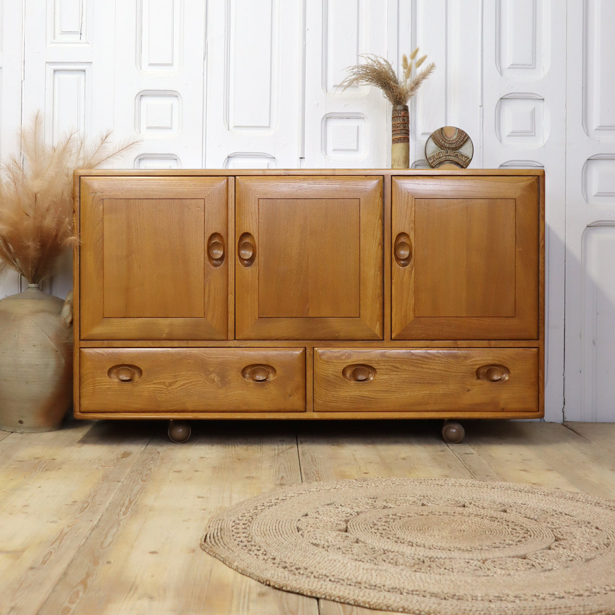 Vintage Ercol Windsor Sideboard 2609f – Mustard Vintage