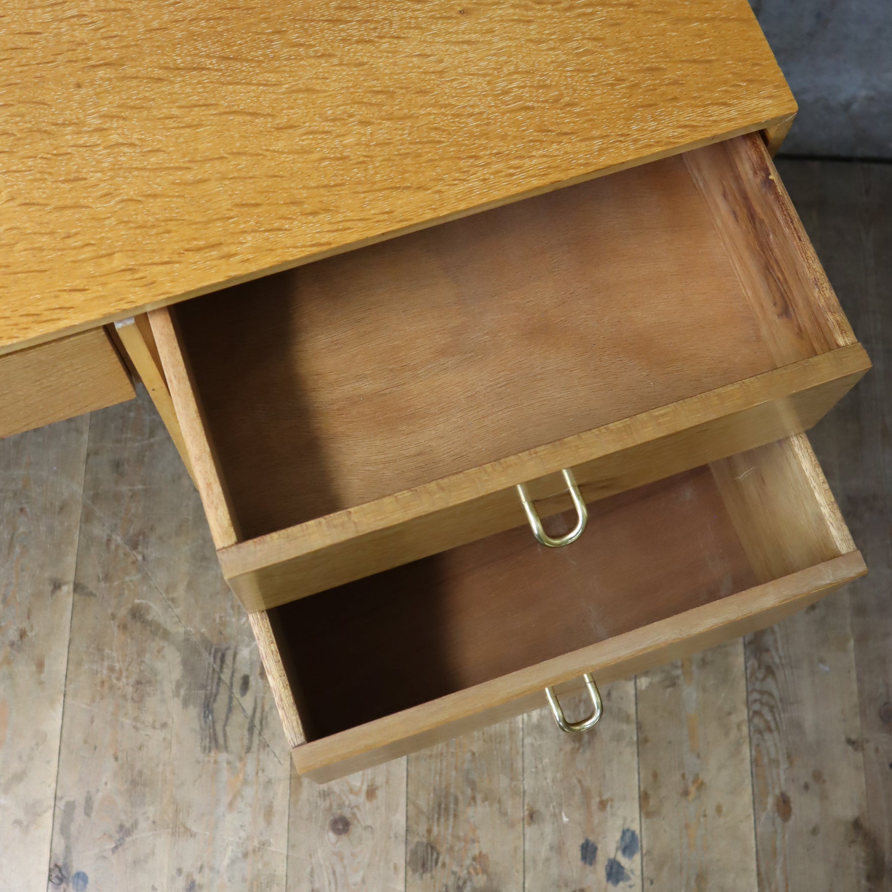 Mid Century Stag Oak Dressing Table - 0311f – Mustard Vintage