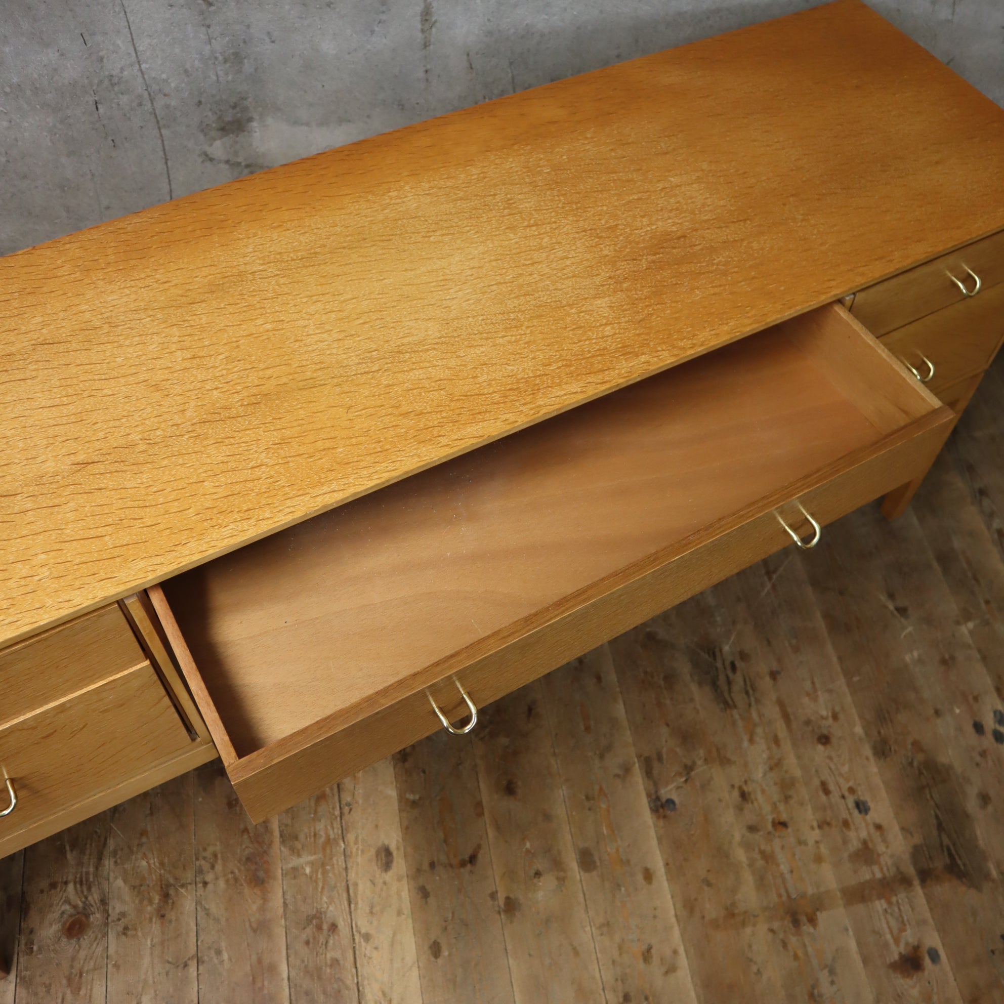 Mid Century Stag Oak Dressing Table - 0311f – Mustard Vintage