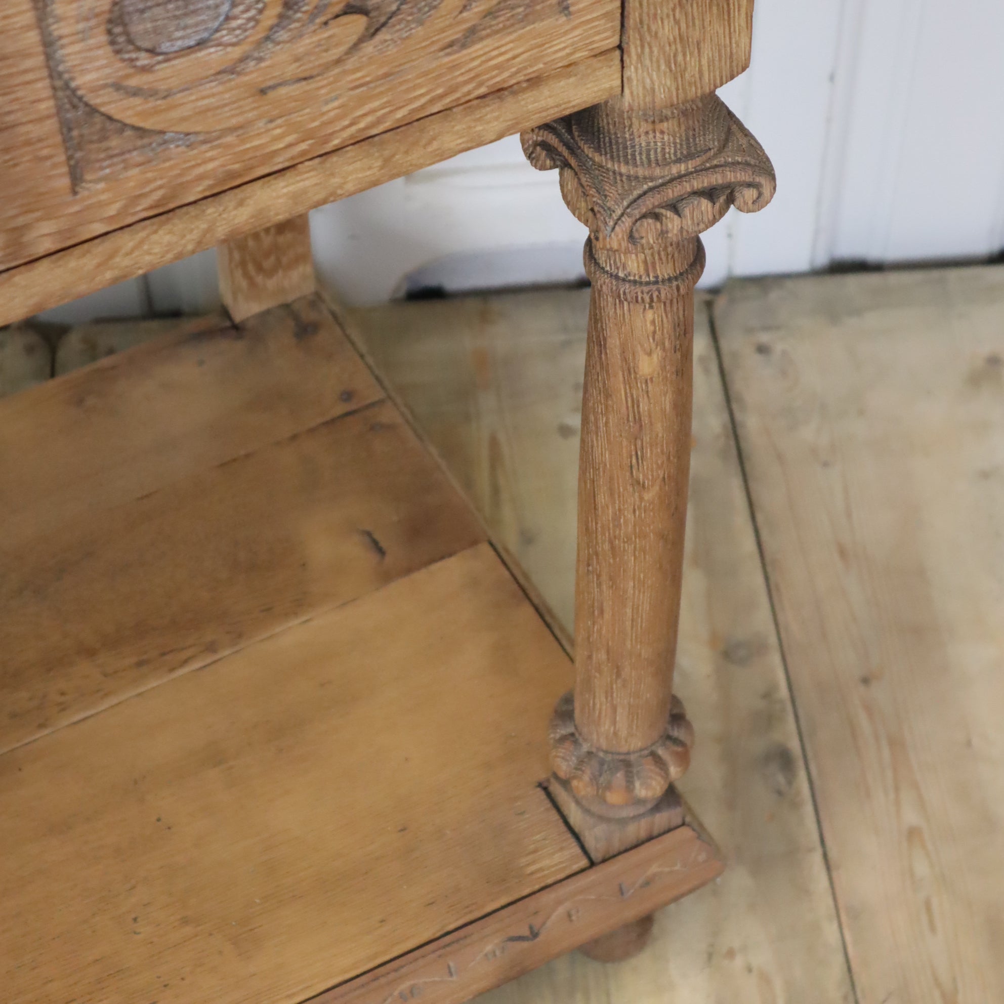 Vintage Oak Rustic Console Hallway Table 1801g – Mustard Vintage
