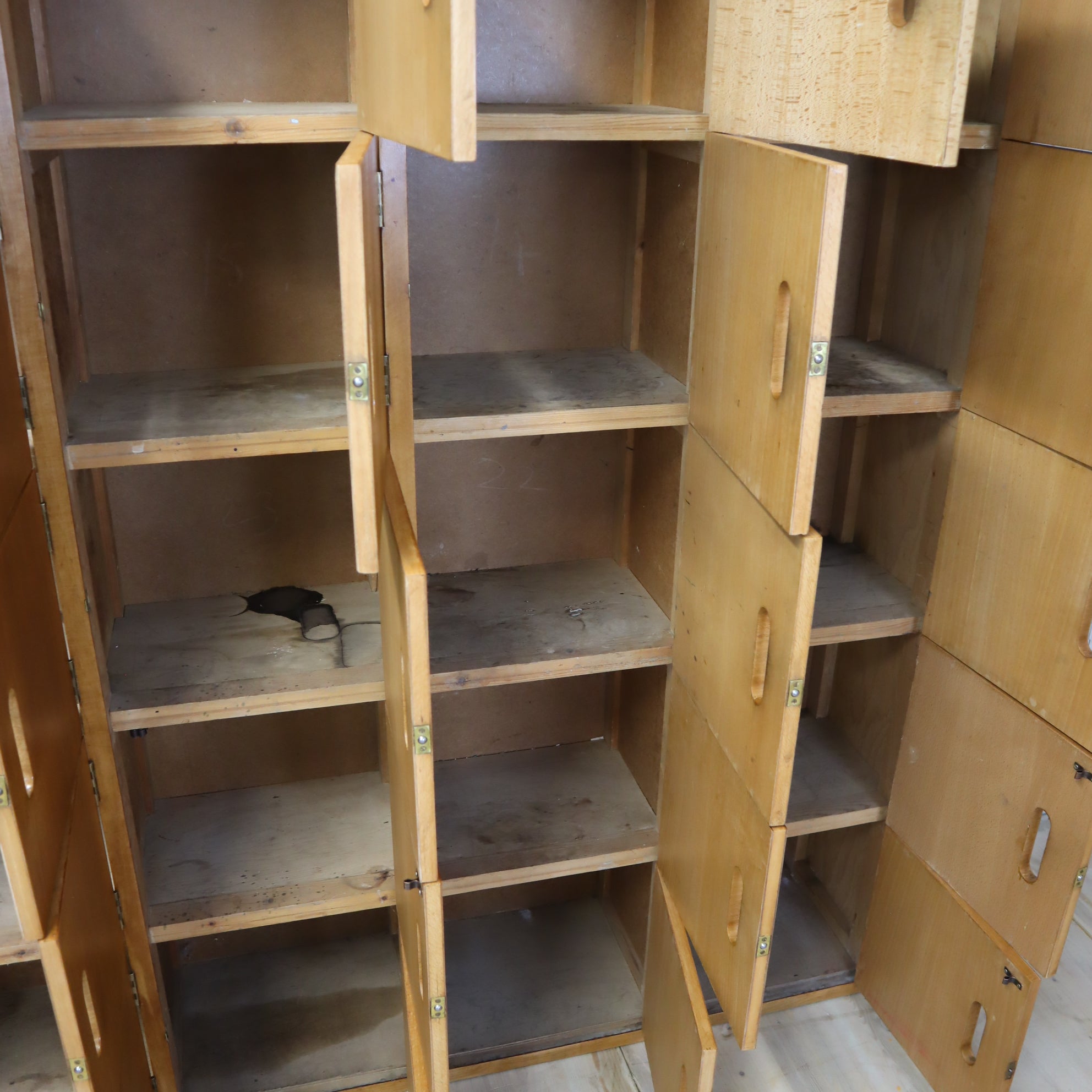 Large Vintage School Gym Wooden Lockers 1702b – Mustard Vintage