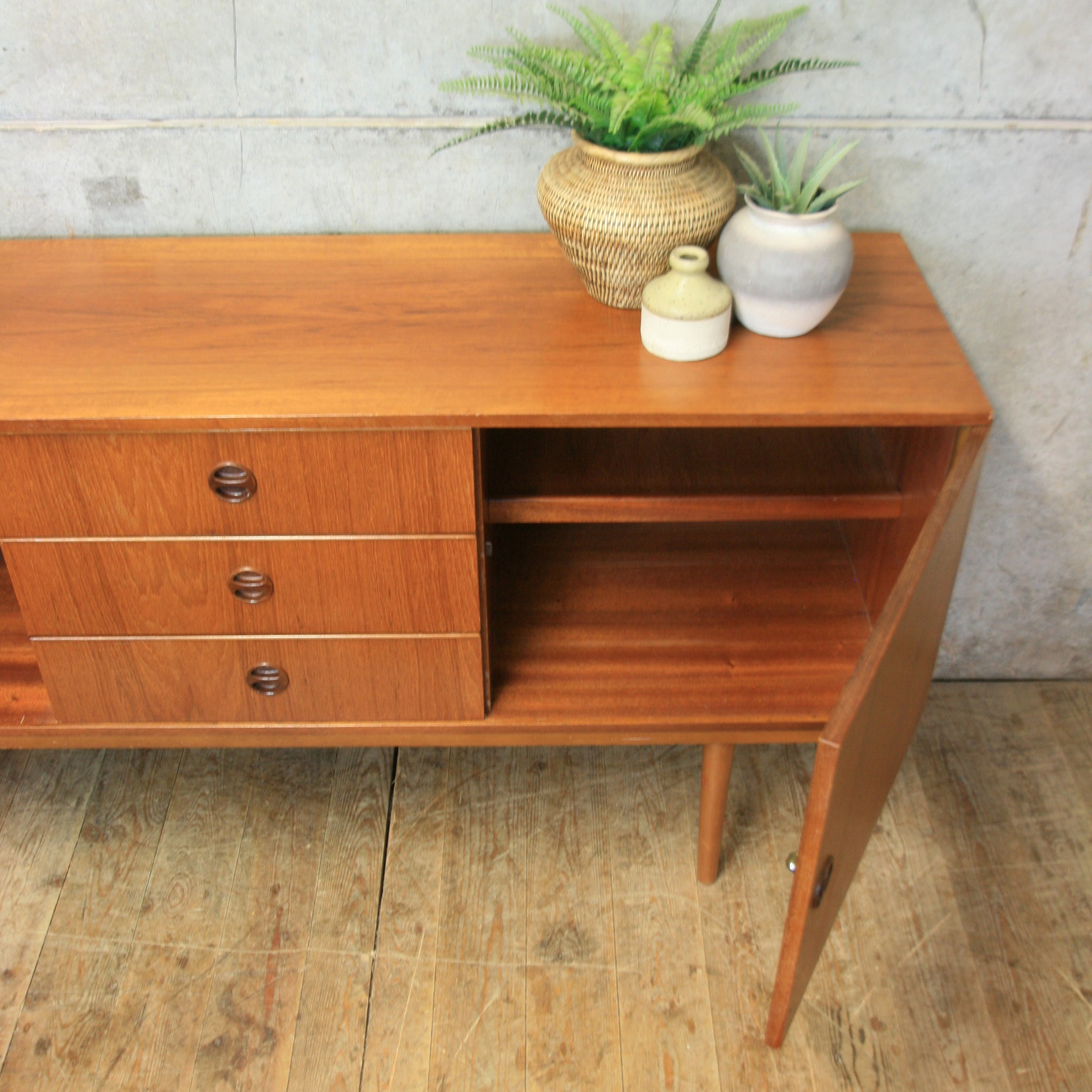Vintage Jentique Mid Century Teak Sideboard – Mustard Vintage