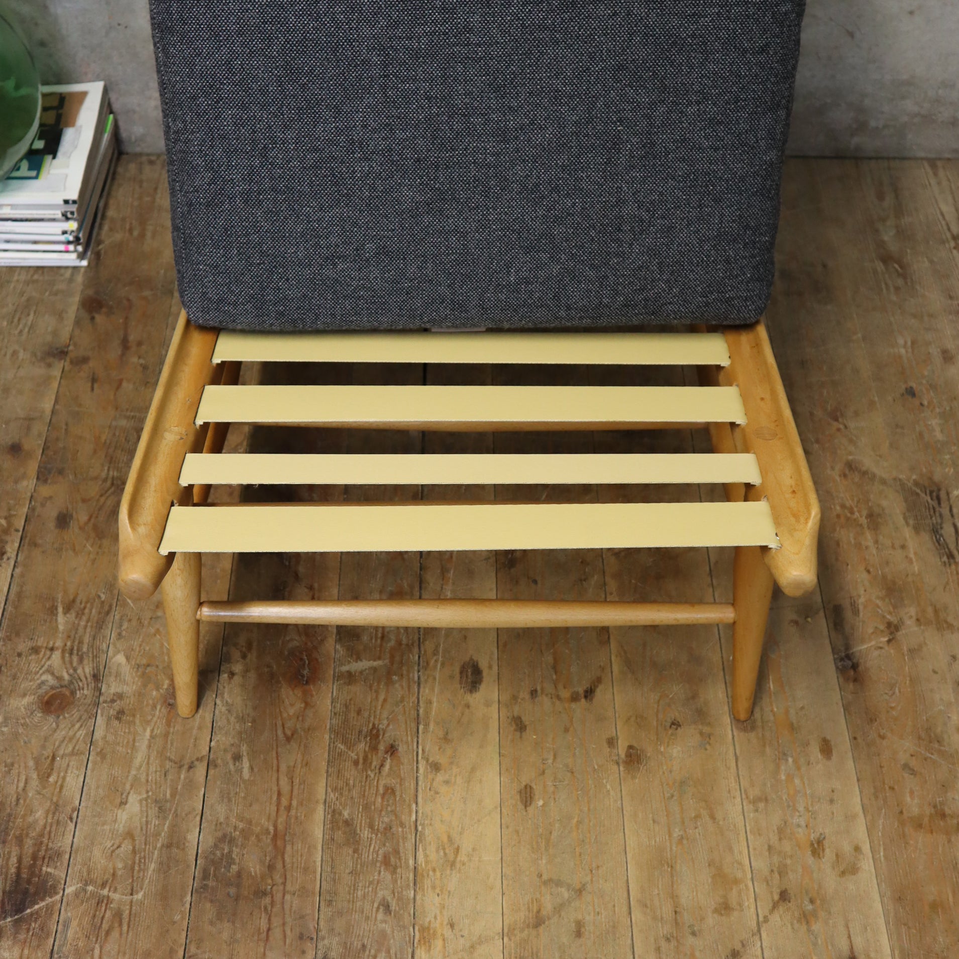 Ercol Model 427 Lounge Chair - 1105a – Mustard Vintage