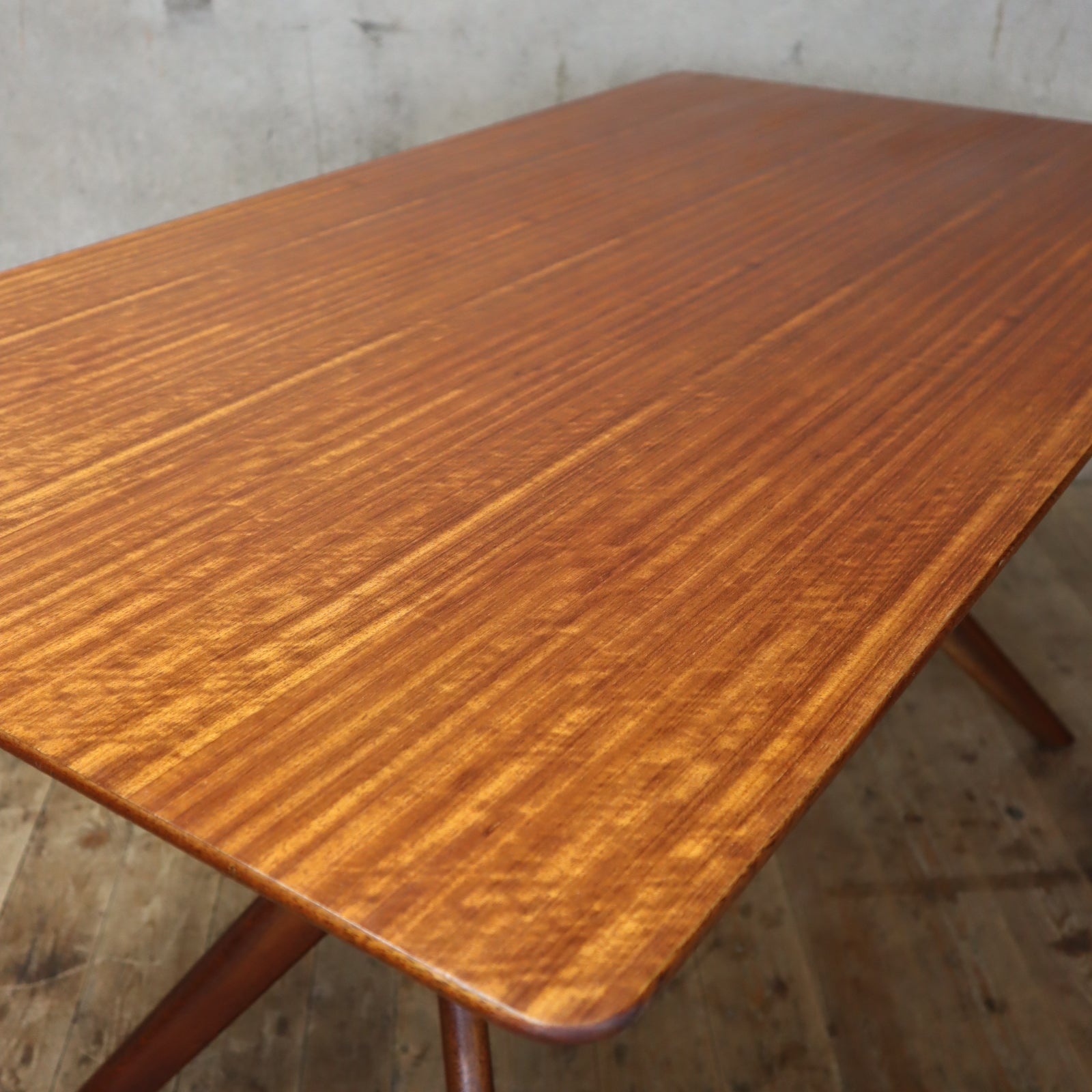 G-Plan Librenza 'Helicopter' Table / Desk - 0303f – Mustard Vintage