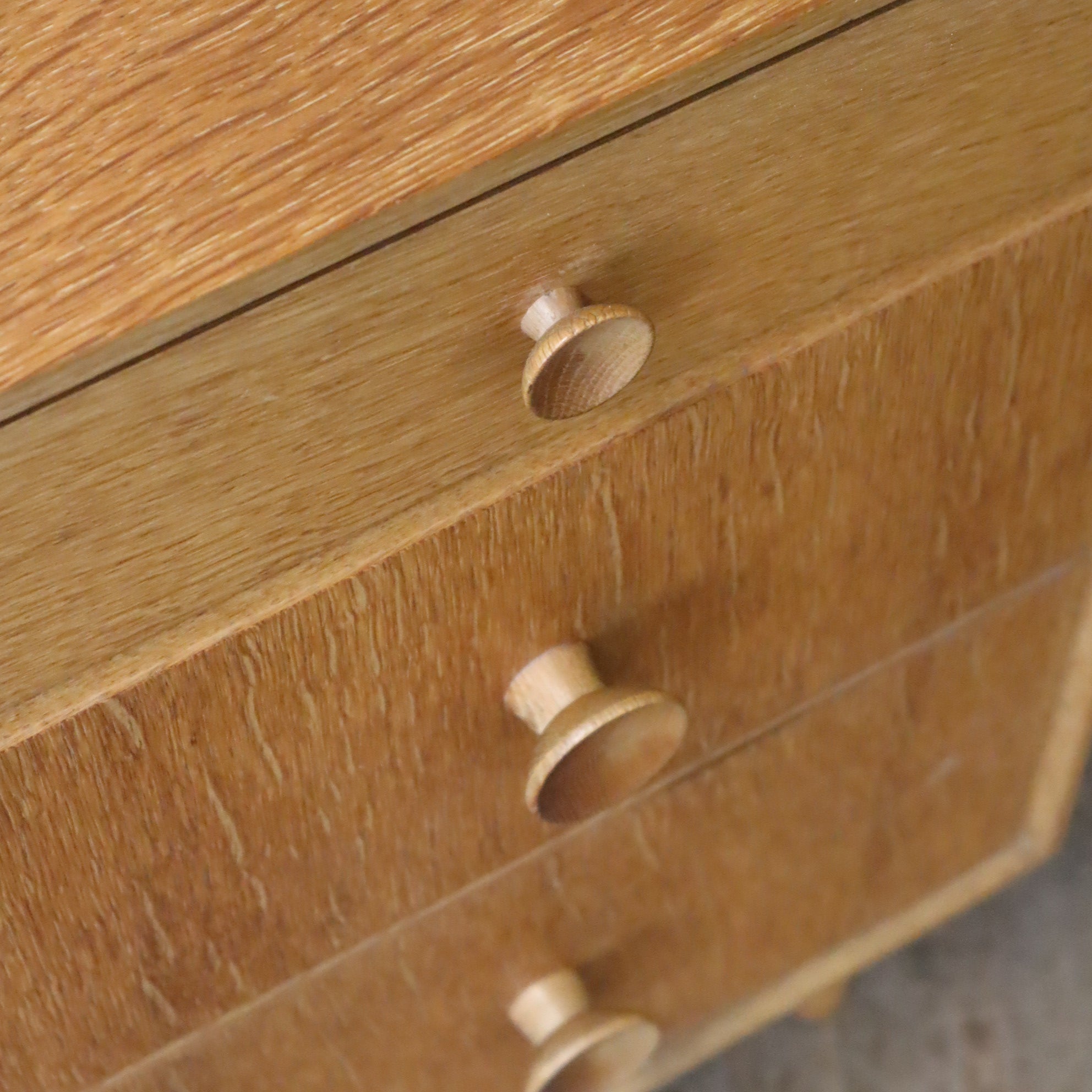 Mid Century Oak Meredew Sideboard / Drawers - 2406h – Mustard Vintage