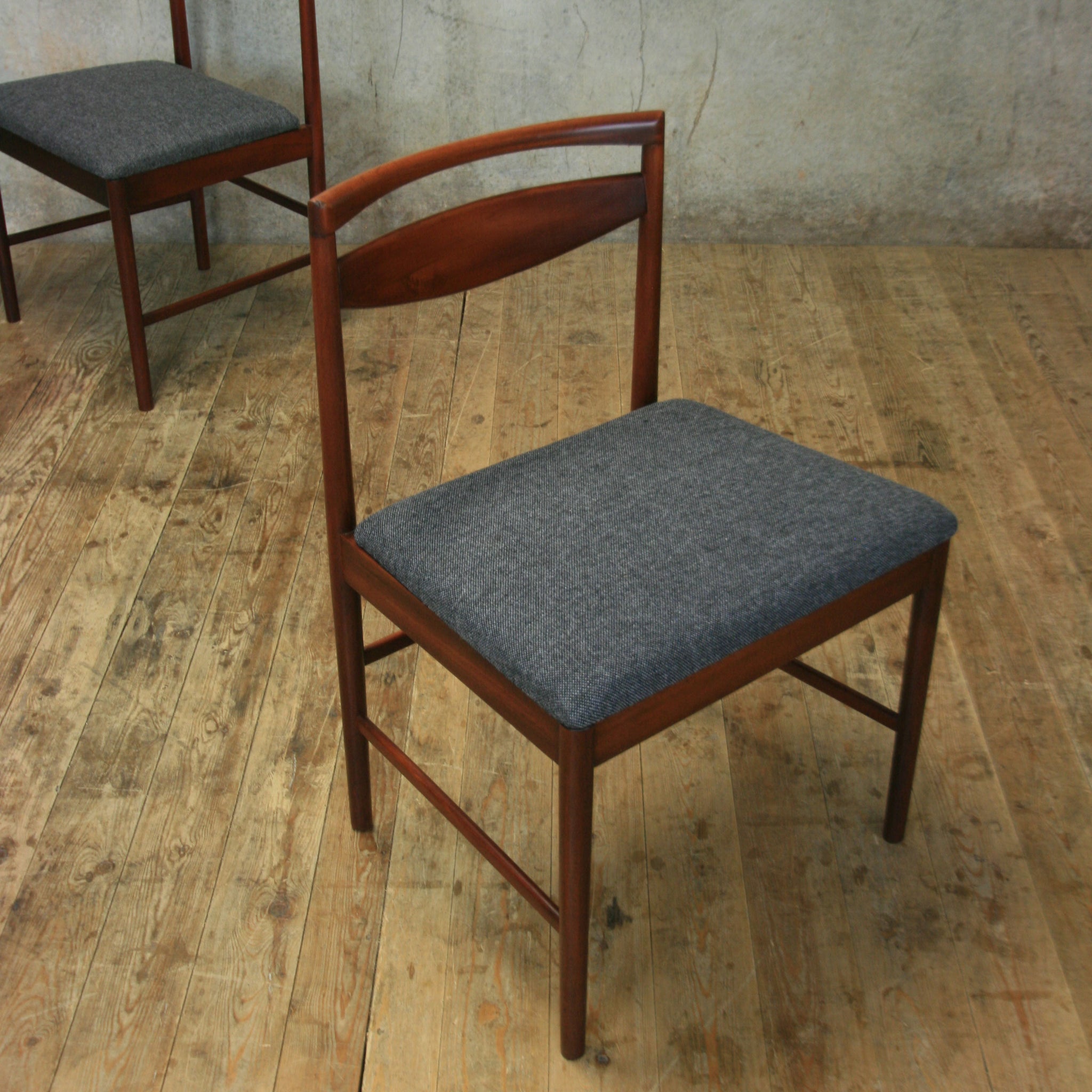 X6 Mid Century McIntosh Rosewood Dining Chairs - 1709l – Mustard Vintage