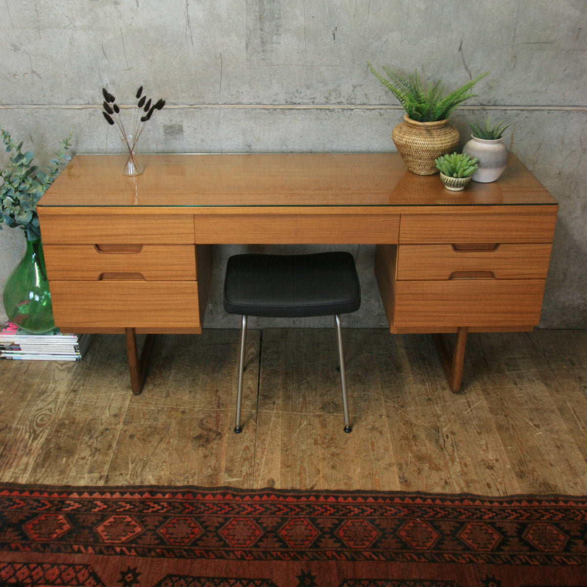 Uniflex Mid Century Teak Desk / Dressing Table - 1510g – Mustard Vintage
