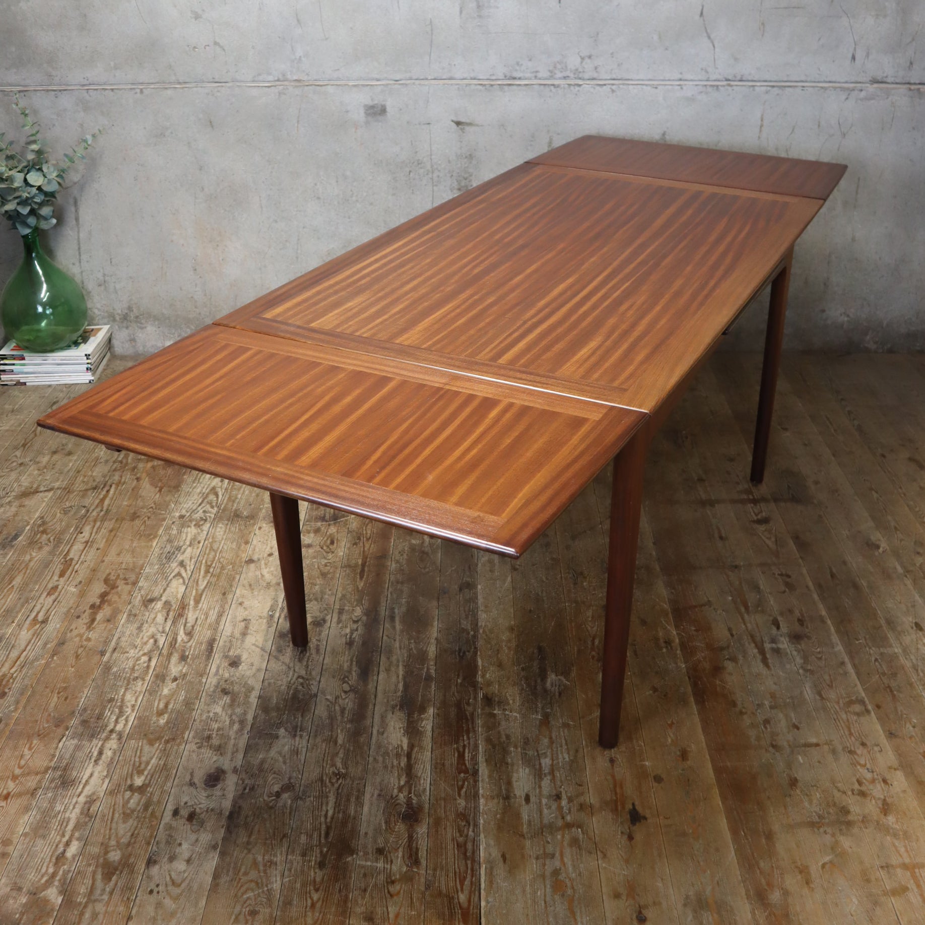 Mid Century Younger Extending Dining Table - 1709b – Mustard Vintage