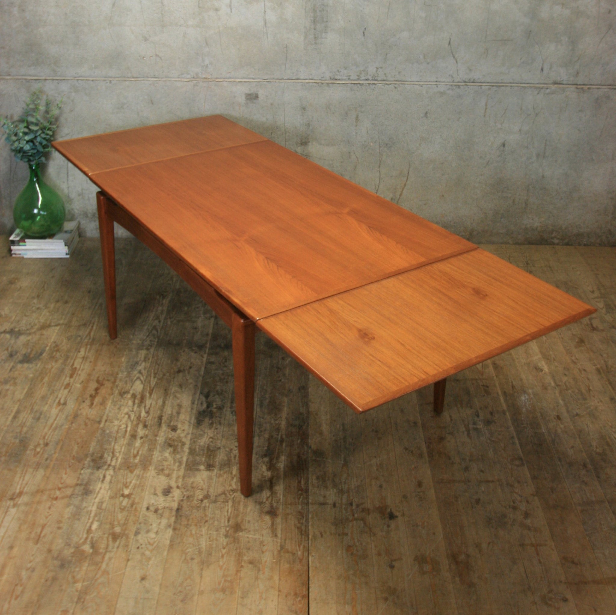 Mid Century Danish Teak Extending Dining Table - 0512e – Mustard Vintage