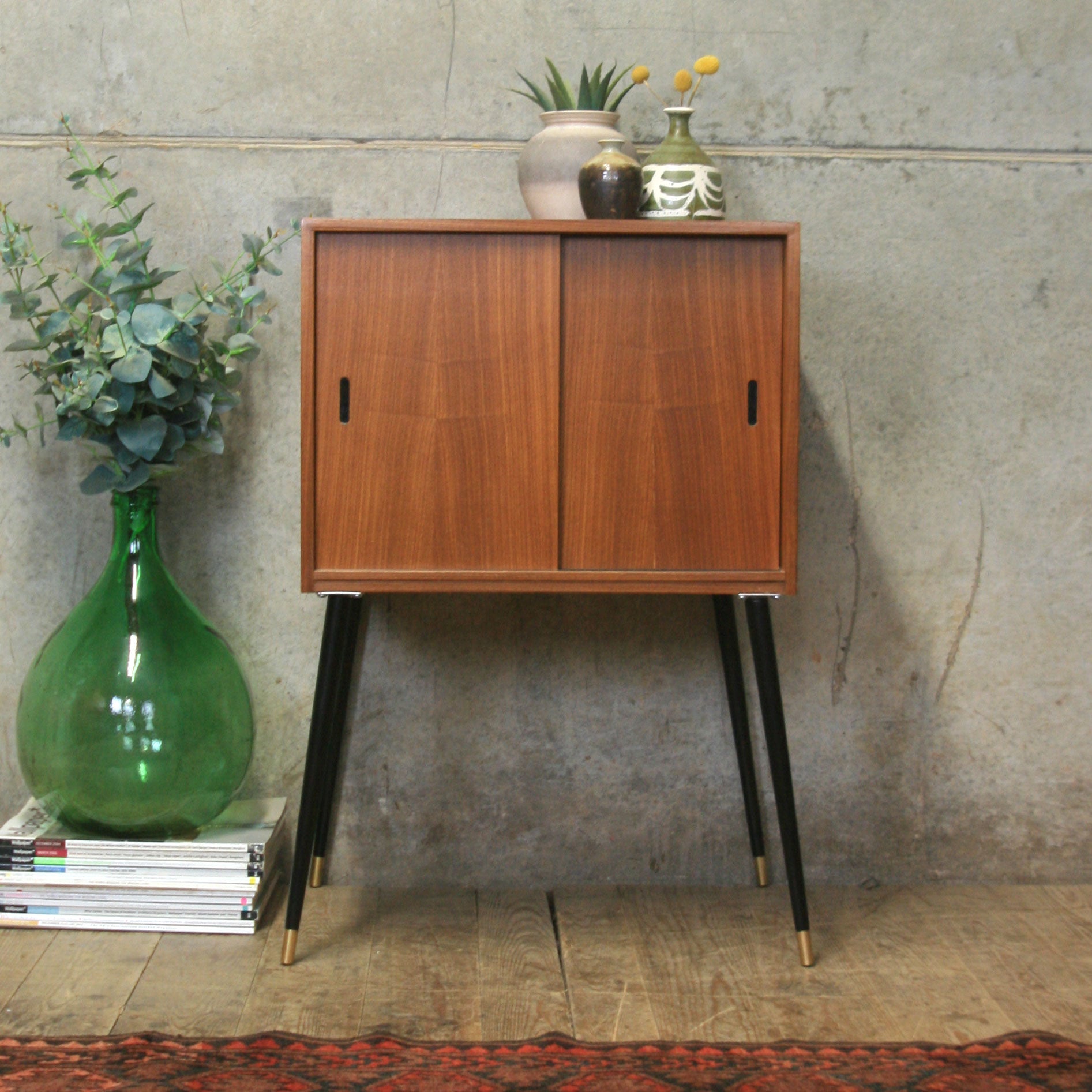 Mid Century LP Vinyl Record Cabinet - 0402l – Mustard Vintage