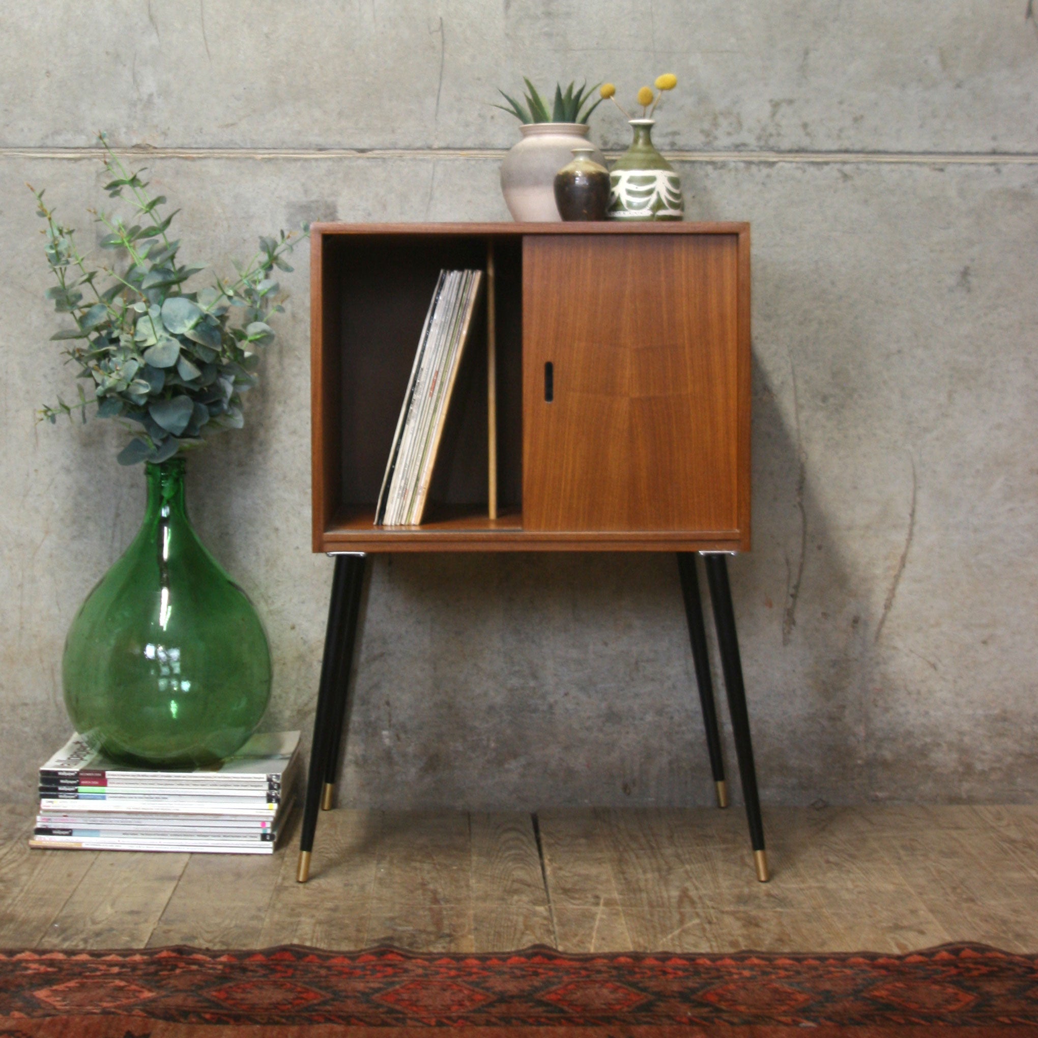 Mid Century LP Vinyl Record Cabinet - 0402l – Mustard Vintage