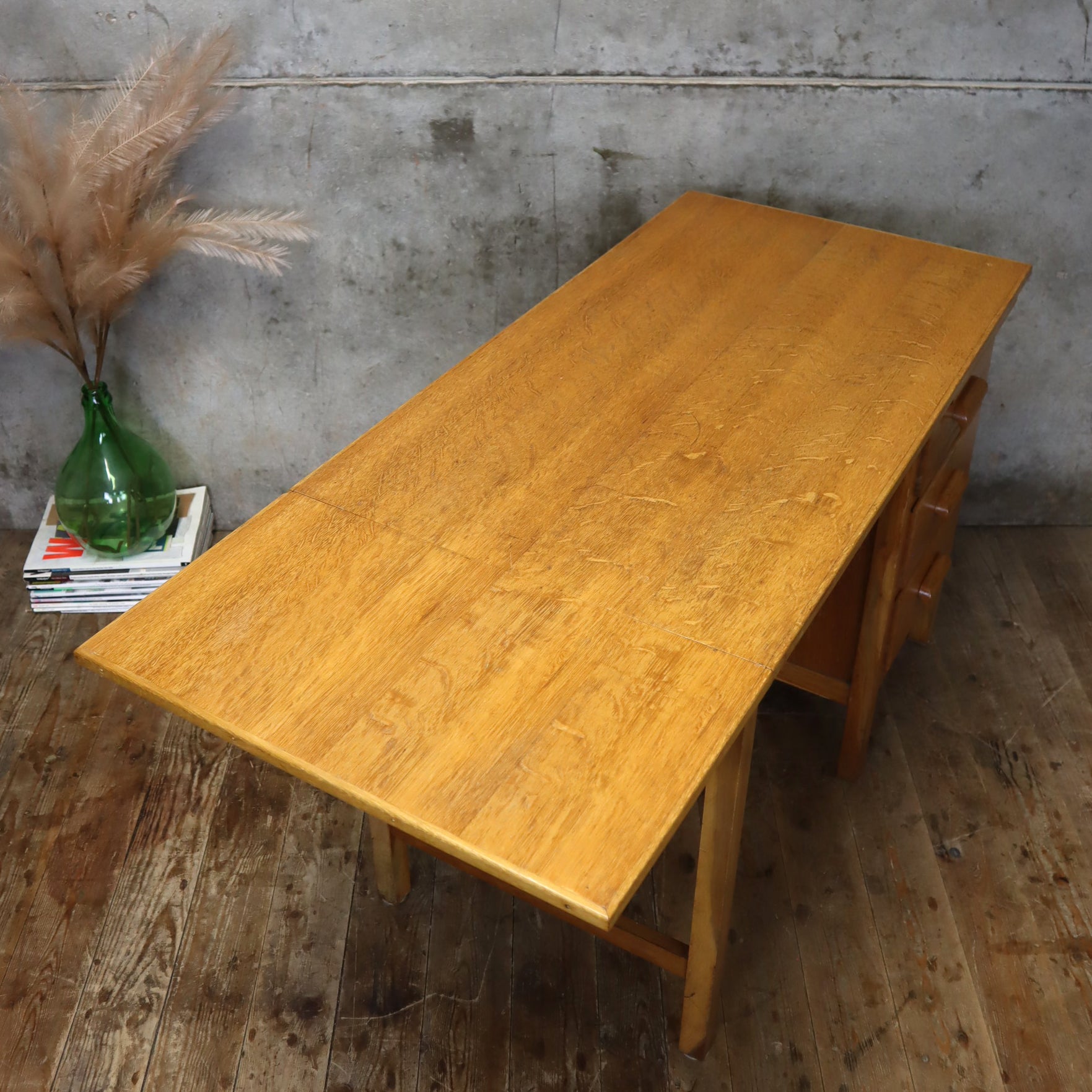 Small Extending Mid Century Oak Desk - 2810b – Mustard Vintage