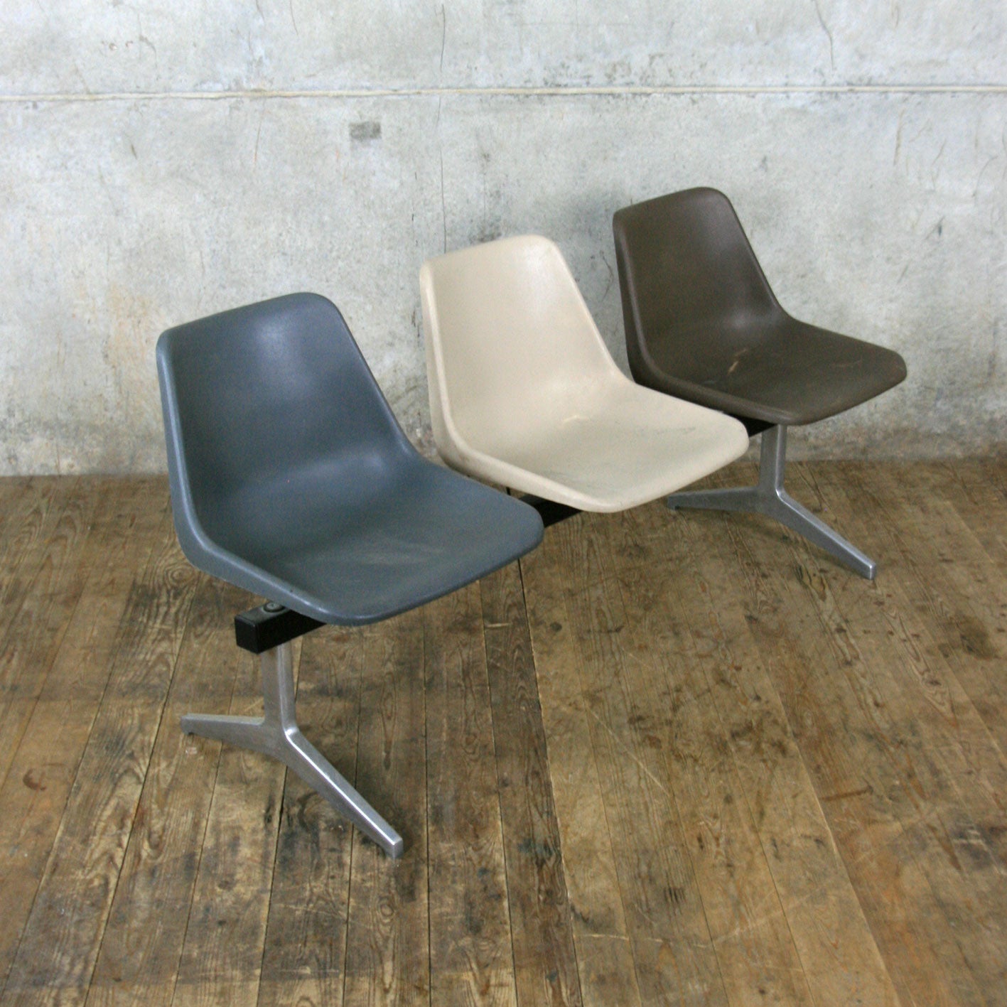 Vintage Robin Day Airport Bench Seats – Mustard Vintage
