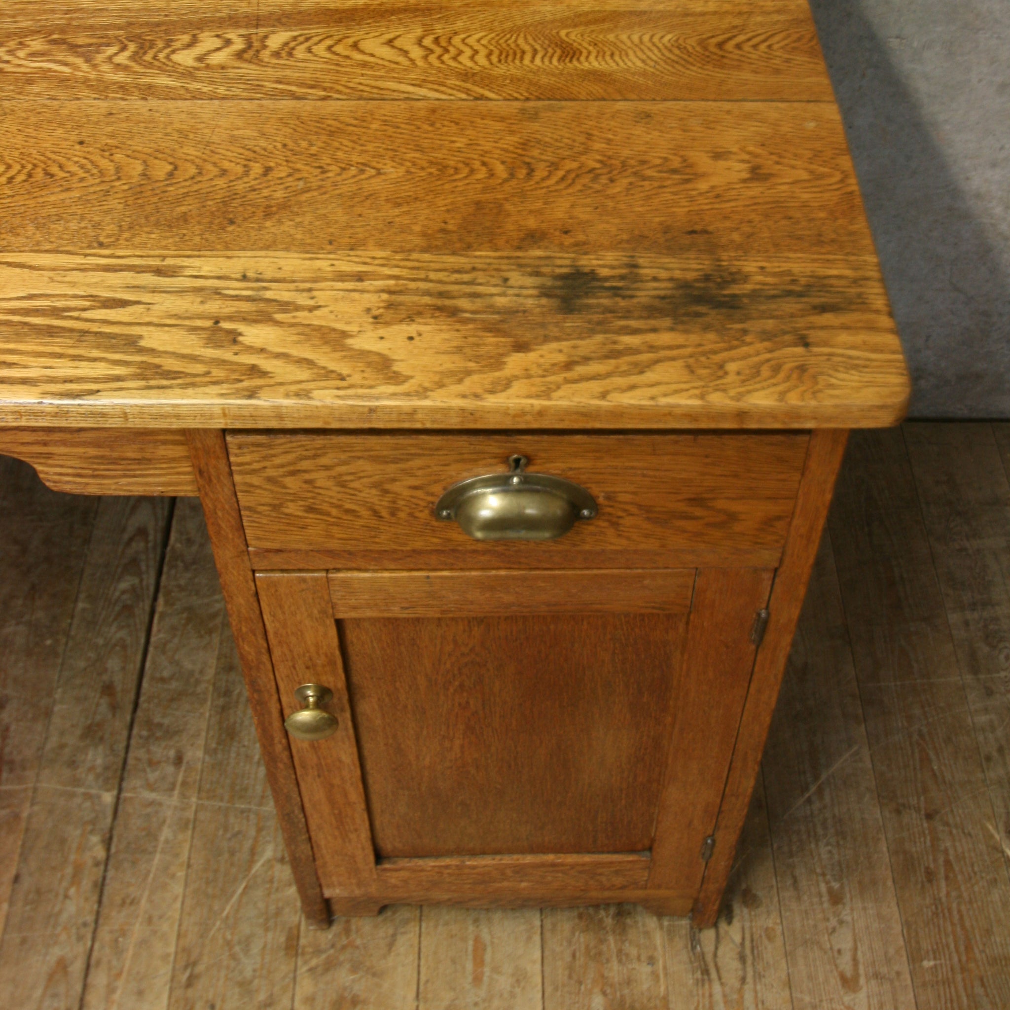 Small Vintage Rustic Oak Desk - 1505e – Mustard Vintage
