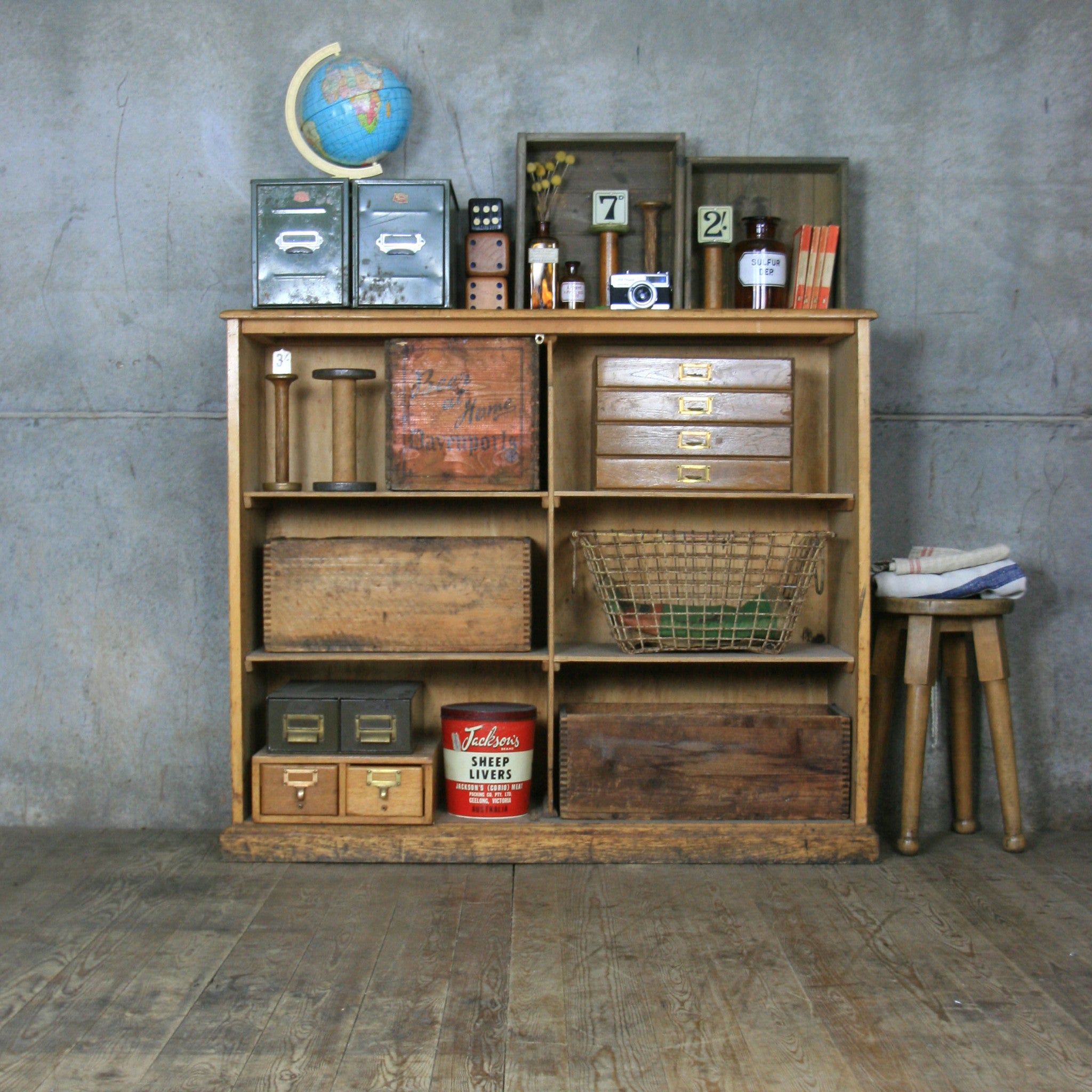 Vintage Oak Shelving Retail Display – Mustard Vintage