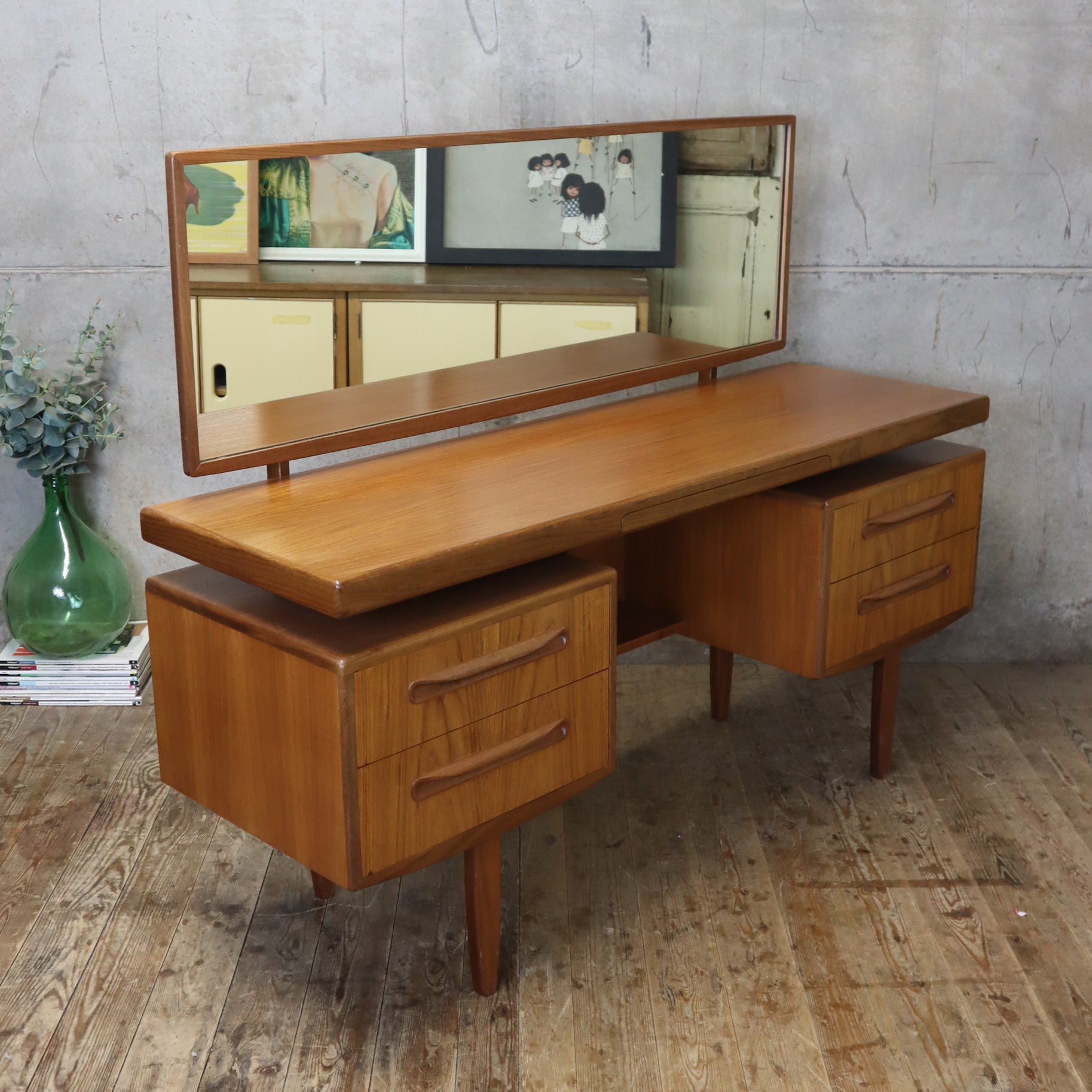 Mid Century G-Plan Fresco Dressing Table - 0807c – Mustard Vintage