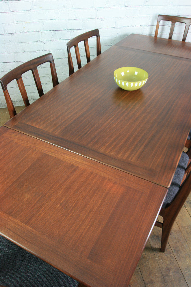 **For Jolene** Vintage Younger Fonseca Extending Dining Table & 6 x di ...