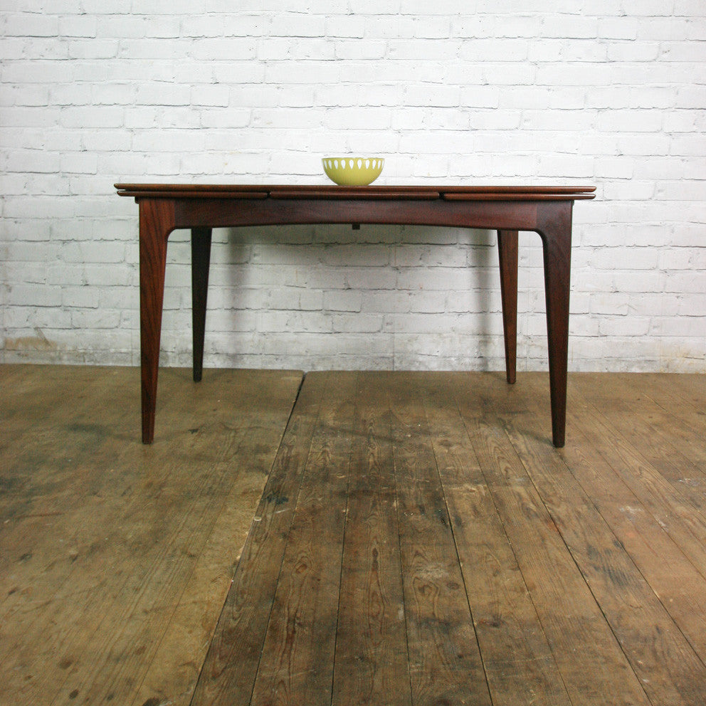 **For Jolene** Vintage Younger Fonseca Extending Dining Table & 6 x di ...